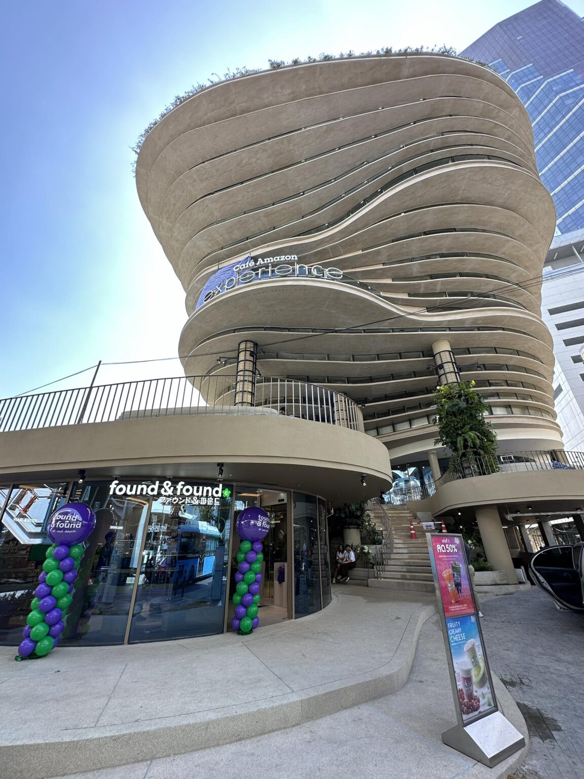 “Cafe Amazon Flagship อารีย์” เปิดให้บริการบางส่วนวันนี้วันแรก – รวม ...
